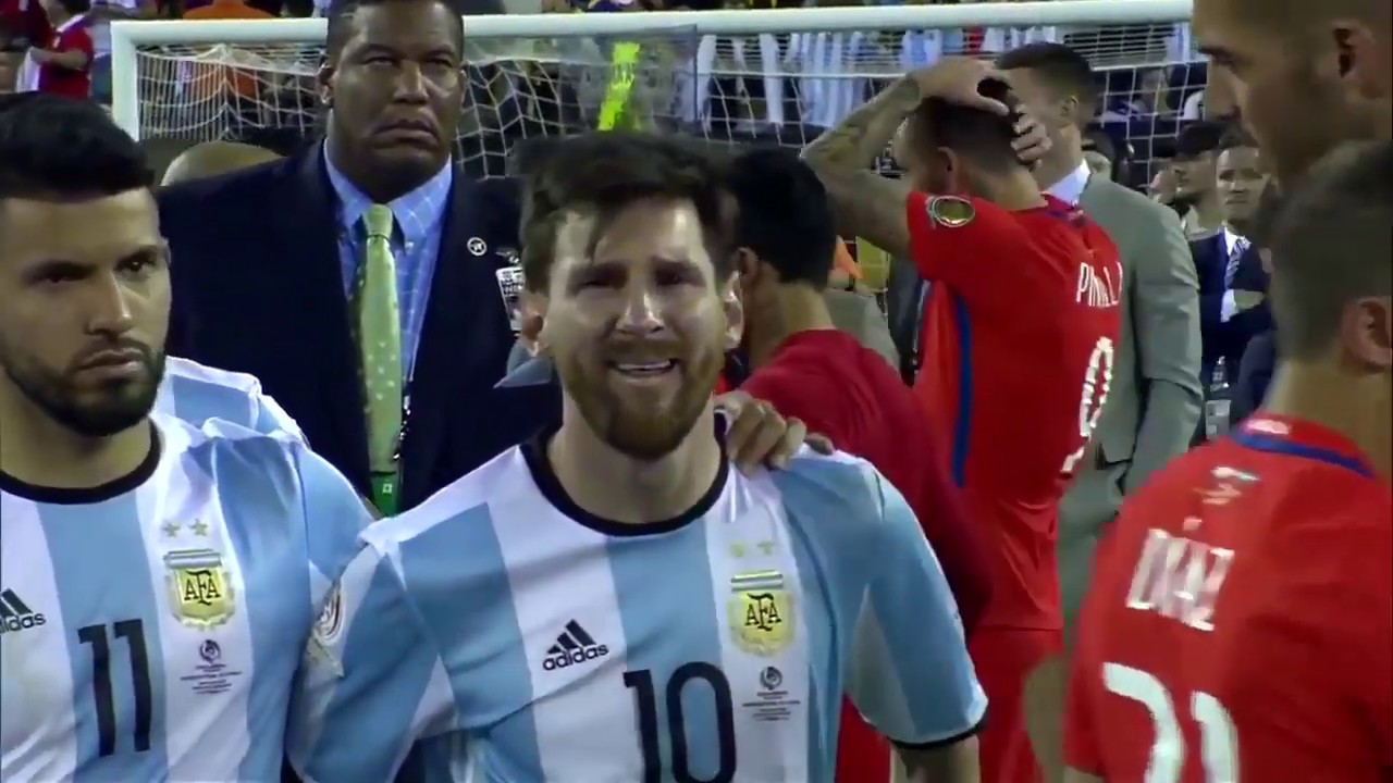 Messi cries after leaving for messi world cup - YouTube