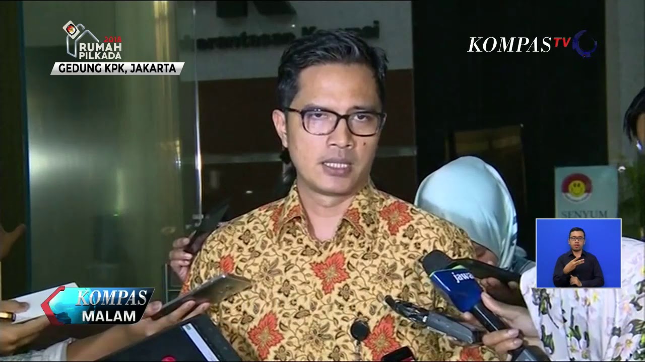 KPK Tahan Tersangka E-KTP Made Oka Masagung - YouTube