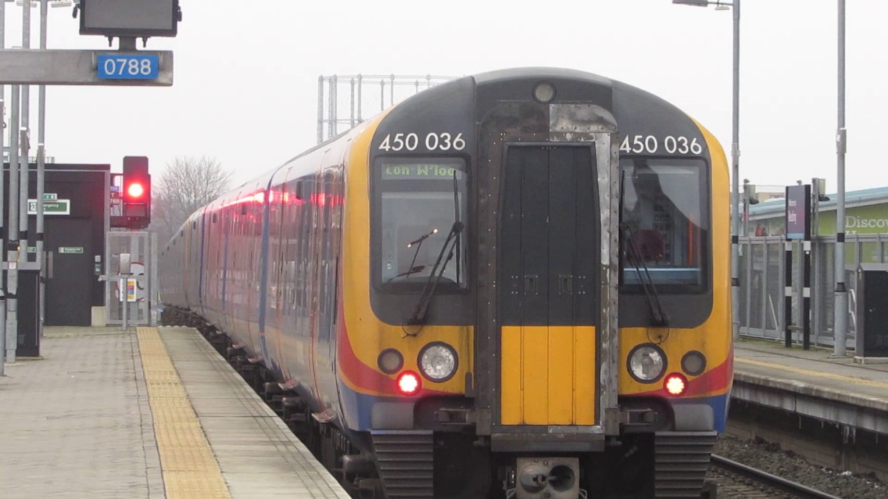 South West Trains class 450 565 Departures Reading for London Waterloo ...