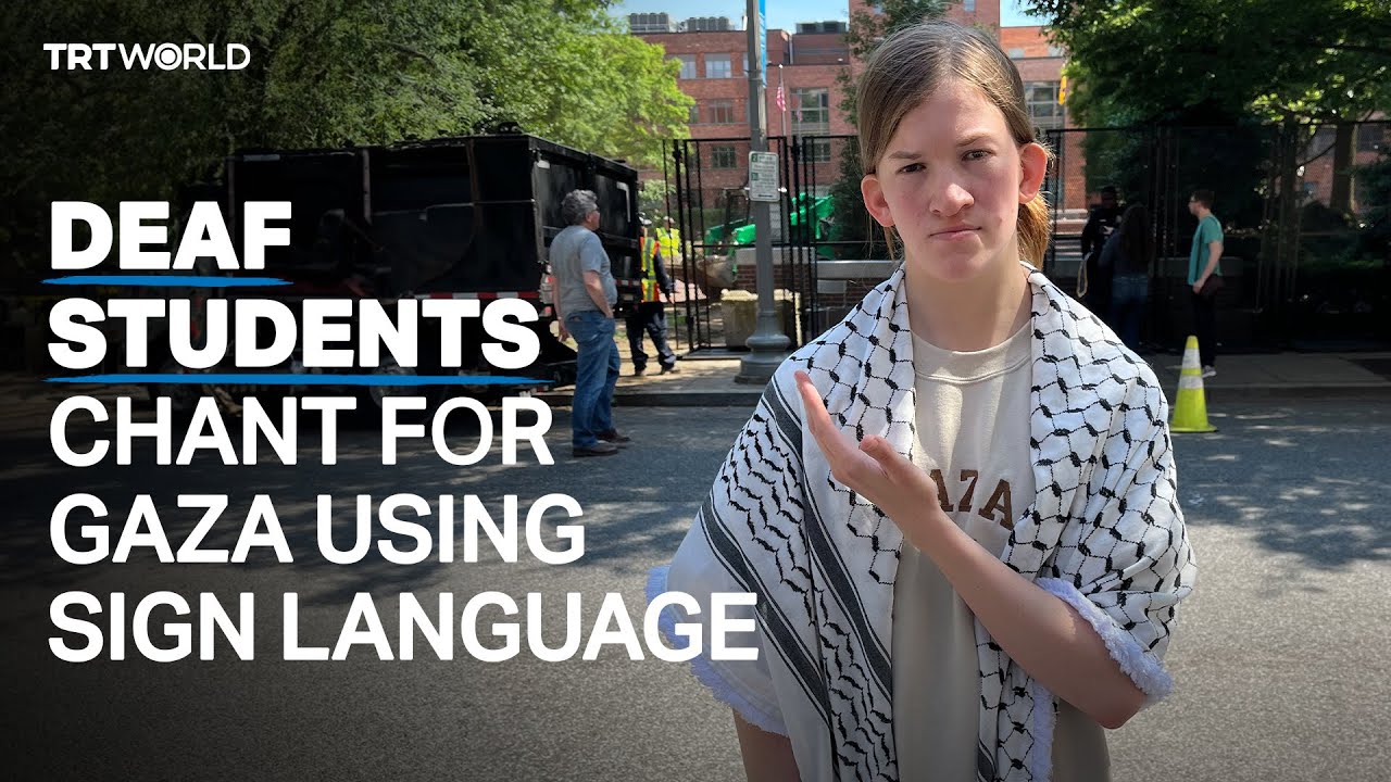 Deaf students teach protesters how to use sign language to protest ...