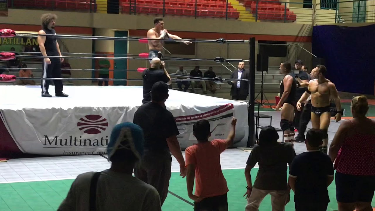 WWC Aniversario 2019: Carlito & Epico Vs Eli Drake & Gilbert - YouTube