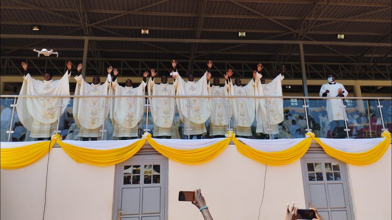 Hongera Mapadre 8 || Live from Gusii Stadium Kisii Diocese Kenya - YouTube