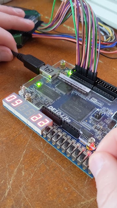 FPGA: Read Only Memory (ROM) model with BCD address display as well as data read displayed - YouTube