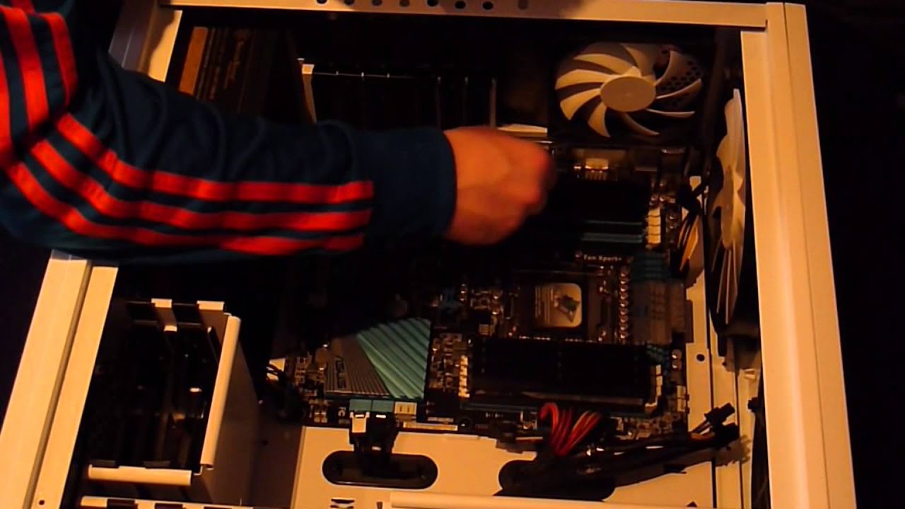 MY HIGH END GAMING PC 2013 [5] Setting up RAM Corsair Dimm 64 Gb DDR3 ...