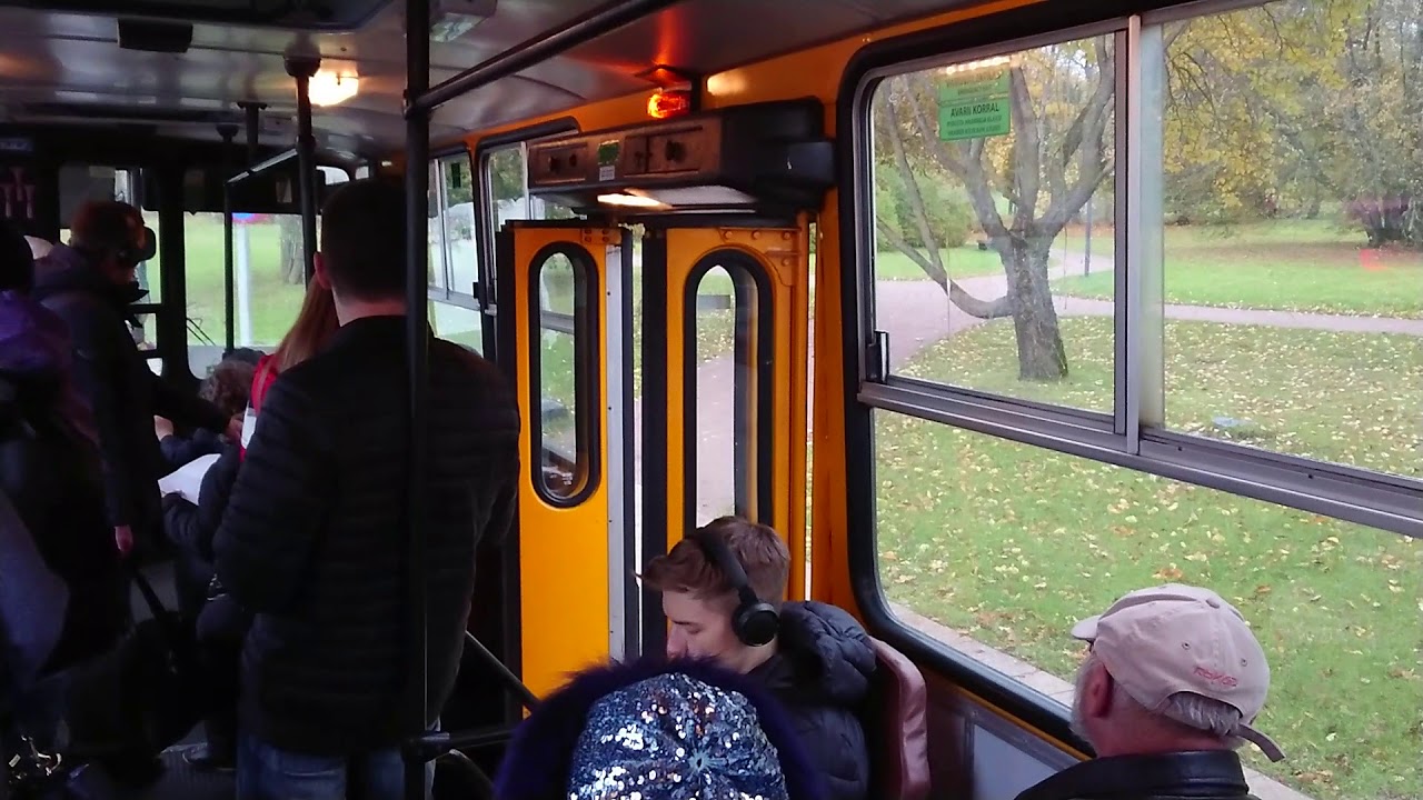 Traveling by retro bus in Tallinn. Поездка на Икарусе в Таллинне ...