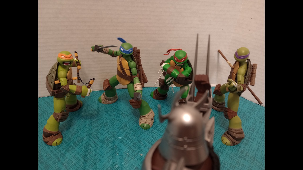 NECA 2012 Ninja Turtles Wave 1 Review - YouTube