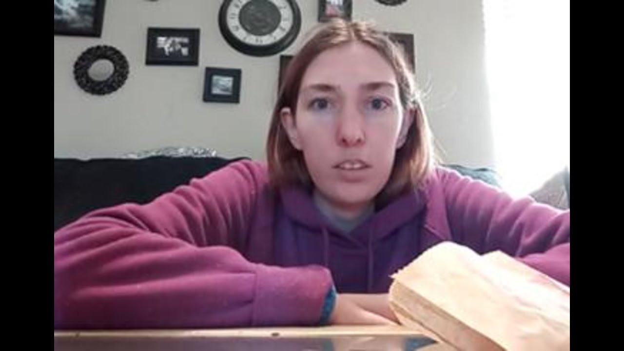 Trying Taco Bell Hash Browns for the 1st time - YouTube