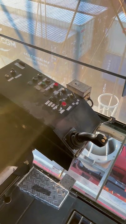 Crane Operators Deserve Better: This Is Not OK - YouTube