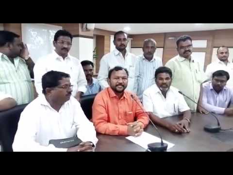 Ration dealers Telangana Rastra Adyakshudu Bathula Ramesh garu livelo matladuthunna video - YouTube