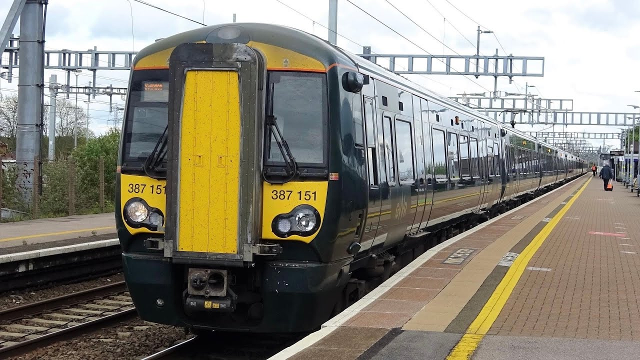 Class 387 12 Car Formations @ Didcot Parkway - 15/05/21 - YouTube