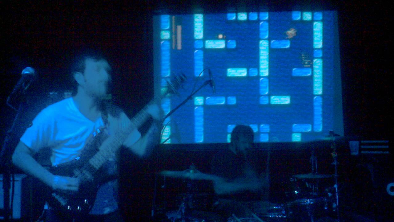 Bit Brigade - Mega Man 2 (Flashman) @ The EARL - YouTube