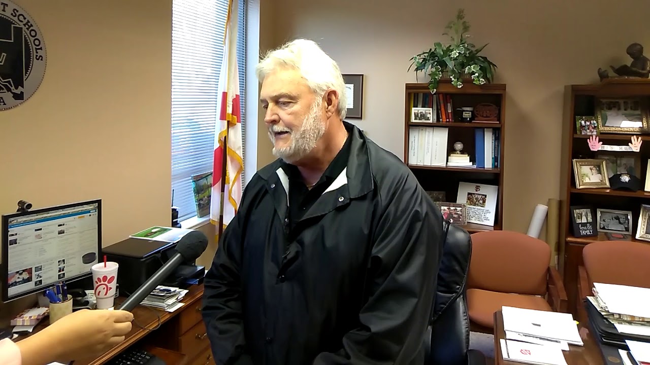 Security officer Mike Jones talks about bill - YouTube