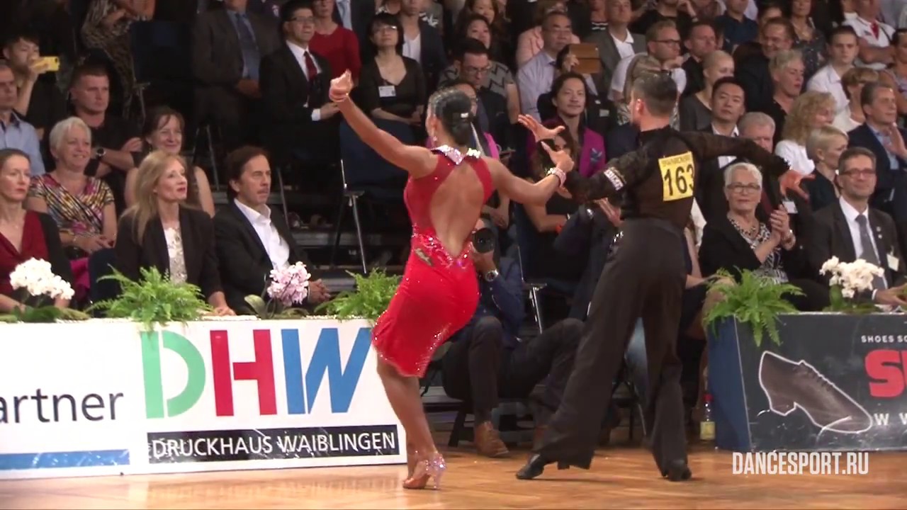 Giacomo Lazzarini - Roberta Benedetti, ITA, 1/4 Cha-Cha-Cha - YouTube