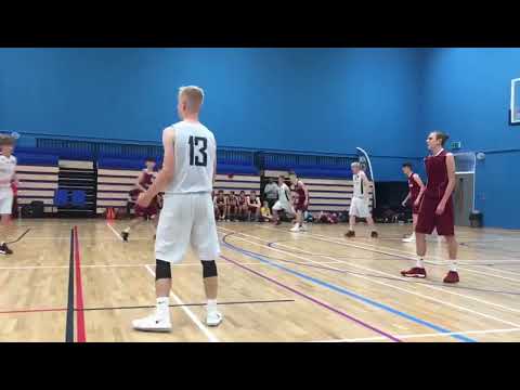 Ben Woog (11 maroon) CMU v Worcester 09/18 (4) - YouTube