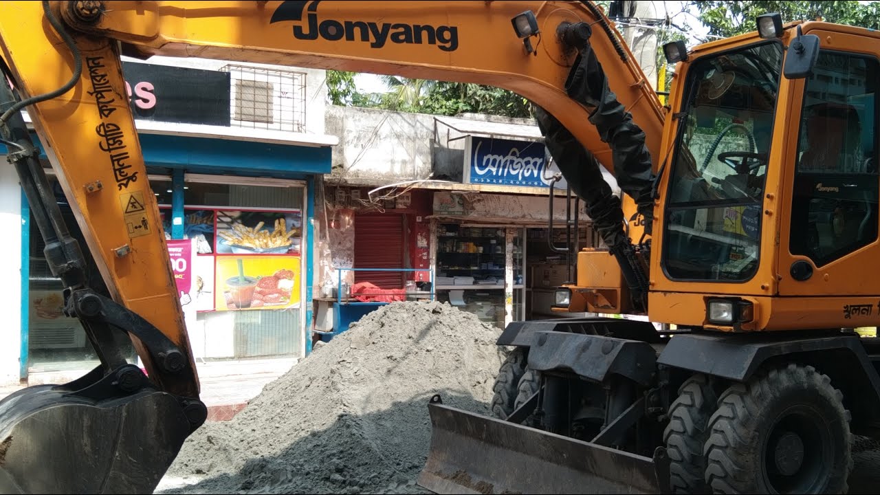 Road construction in the city | road & highway construction | road ...