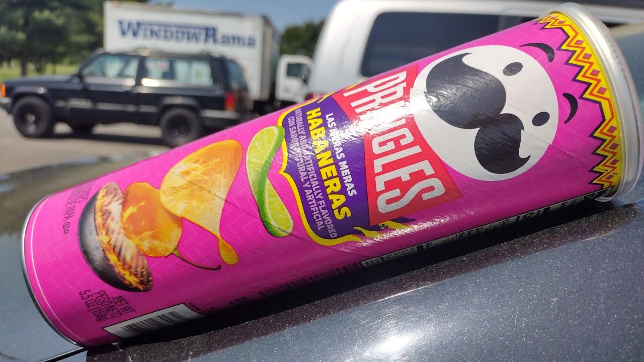 Las Meras Meras Habaneras by Pringles Food / Drink Review - YouTube