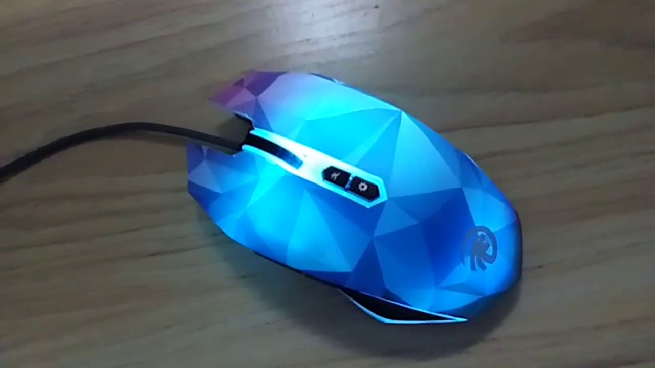 Color Changing Gamer Mouse - YouTube