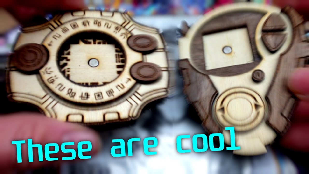 Showing off these cool wooden Digivices (With magnetic sprites too ...