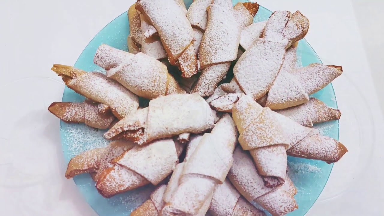 Cornulete fragede cu unt - YouTube