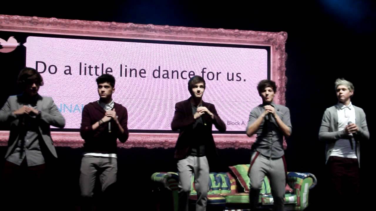 One Direction doing the Inbetweeners Dance - YouTube