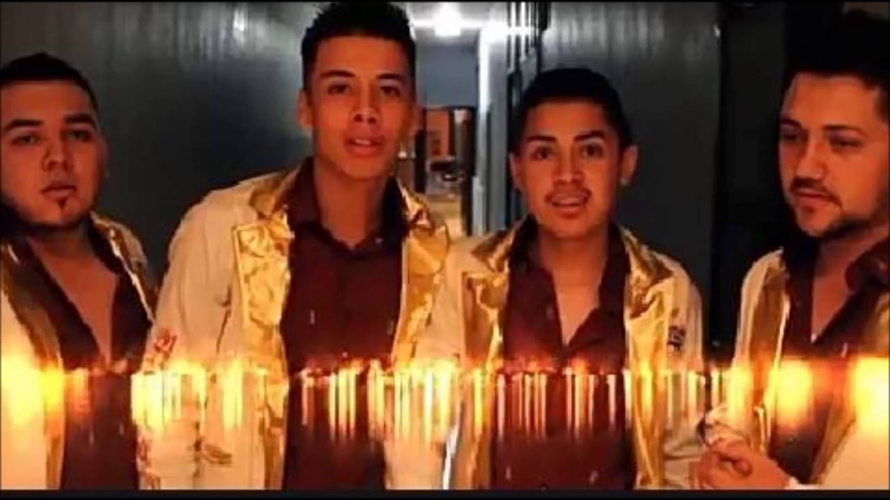 Grupo Humilde LA PURA VERDAD EN VIVO - YouTube