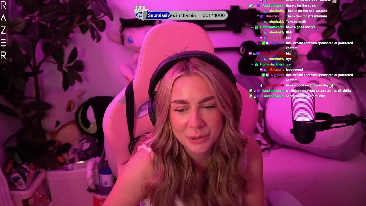 Paladin Amber Live Stream - YouTube