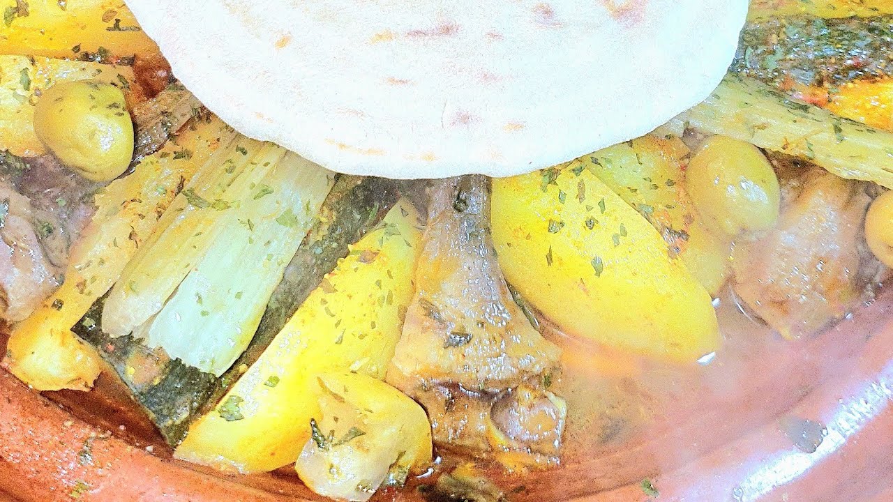 Tajin de verduras y delicioso 😋 pan pita - YouTube