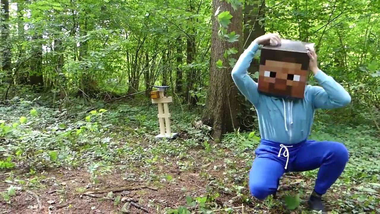 MINECRAFT BEACON in REAL LIFE - YouTube