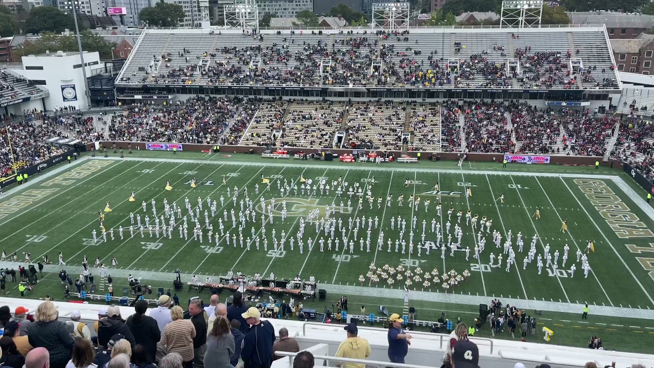 Georgia Tech Marching Band Half time show October 30, 2021 - YouTube