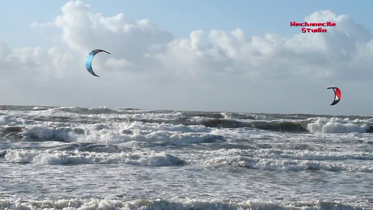 Paragliding Surfer in Egmond am Zee 05.10. 2017 - YouTube