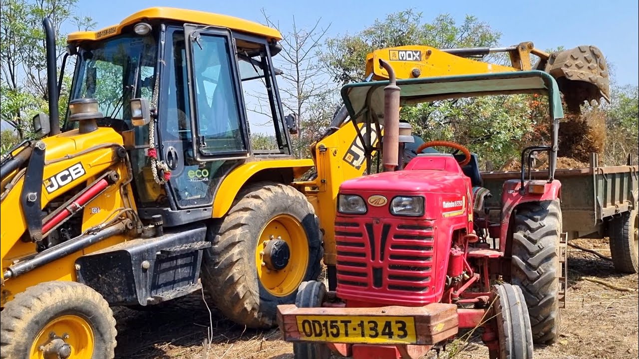 Jcb 3dx Backhoe Loader Machine Fully Loaded Mud In Mahindra and Swaraj ...