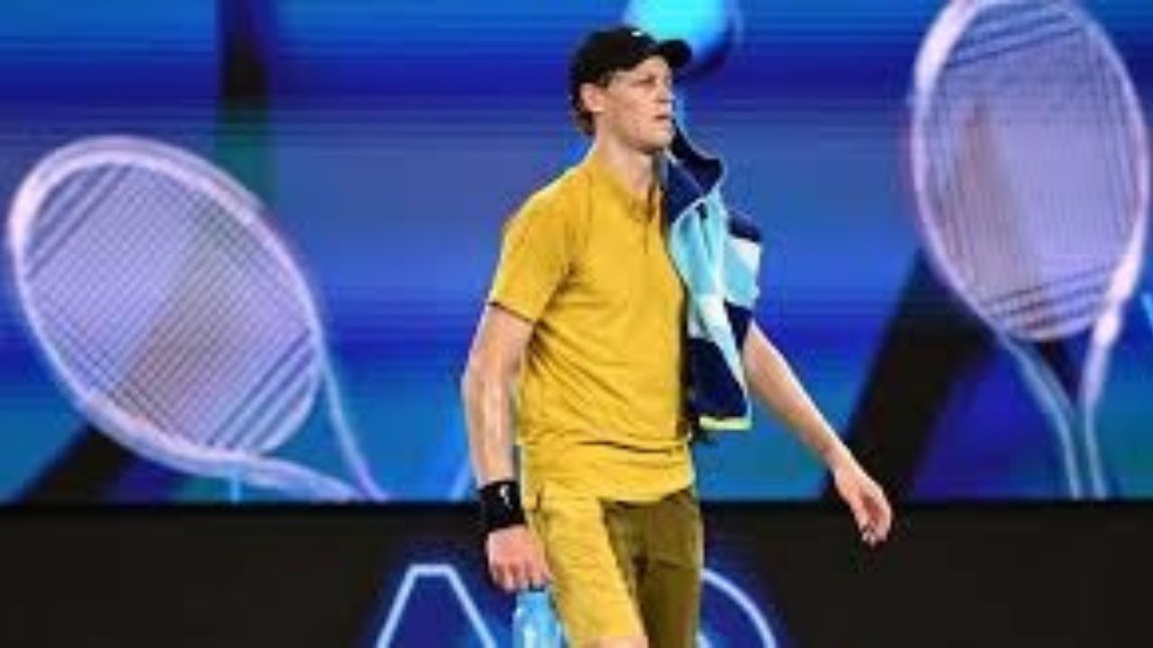 Jannik Sinner's rival makes incredible gesture as Italian confronts ...