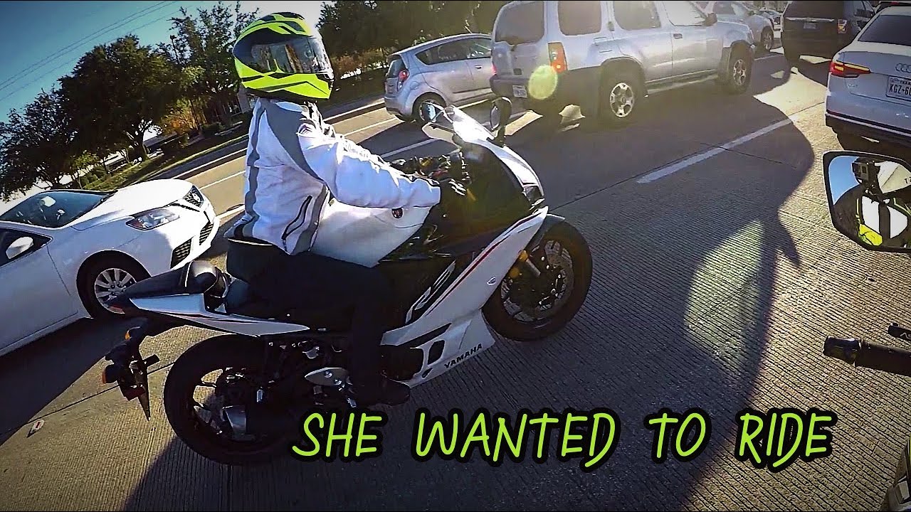 HER FIRST TIME RIDING HER LOWERED YAMAHA R3 - YouTube