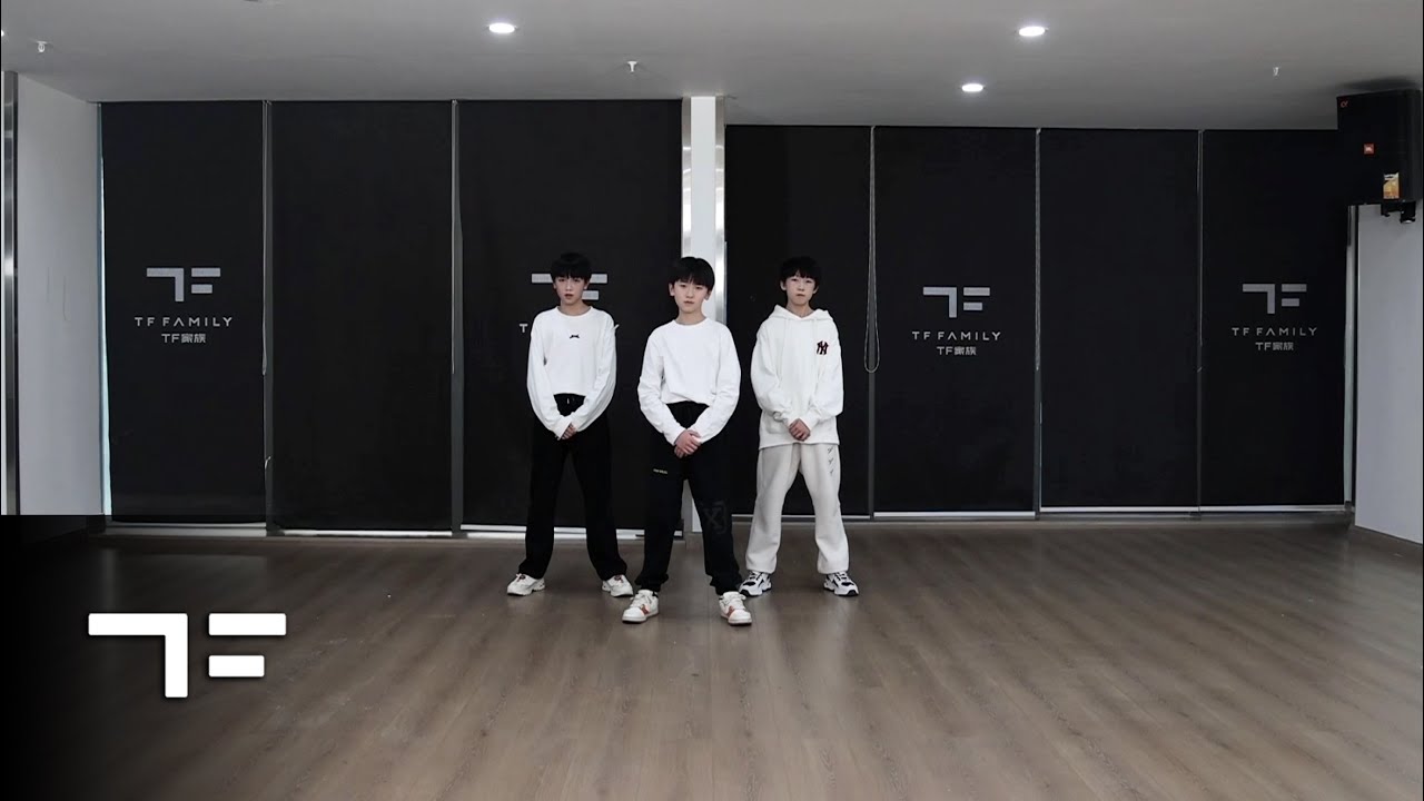 [COVER] TF FAMILY Trainees (TF家族练习生）- BLUE CHECK (Original: Jay Park ...