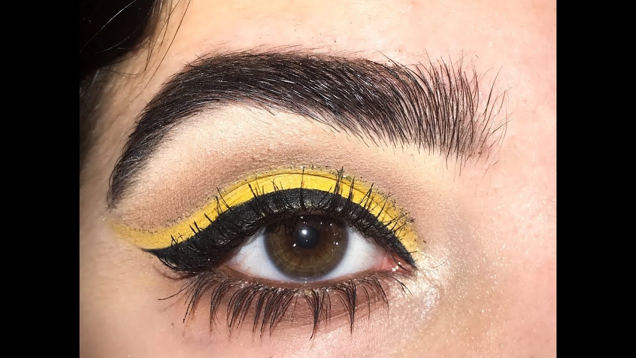 Easy Cut Crease Makeup Tutorial | yellow - YouTube