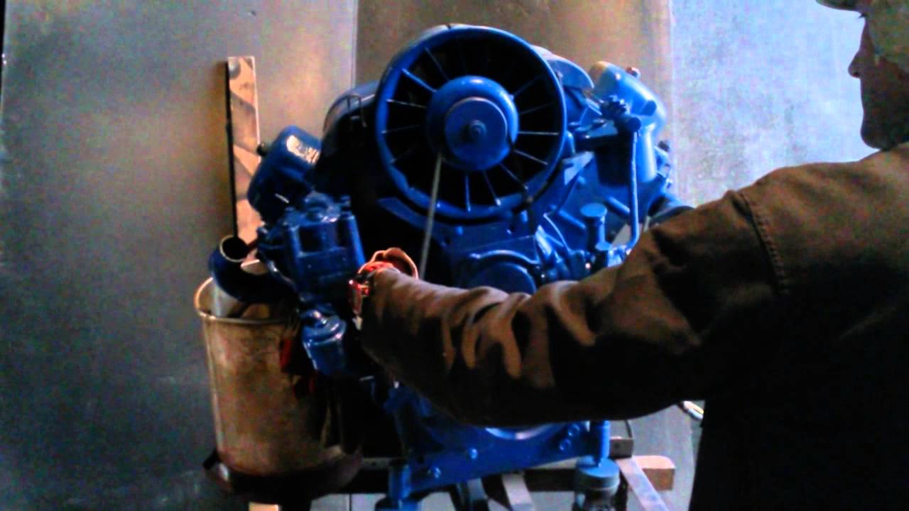 Motorstart IFA Multicar M22 - YouTube