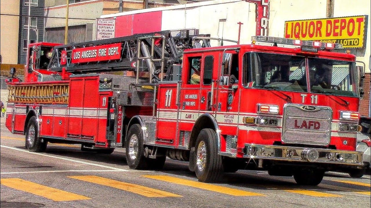 LAFD Light Force 11 Responding - YouTube