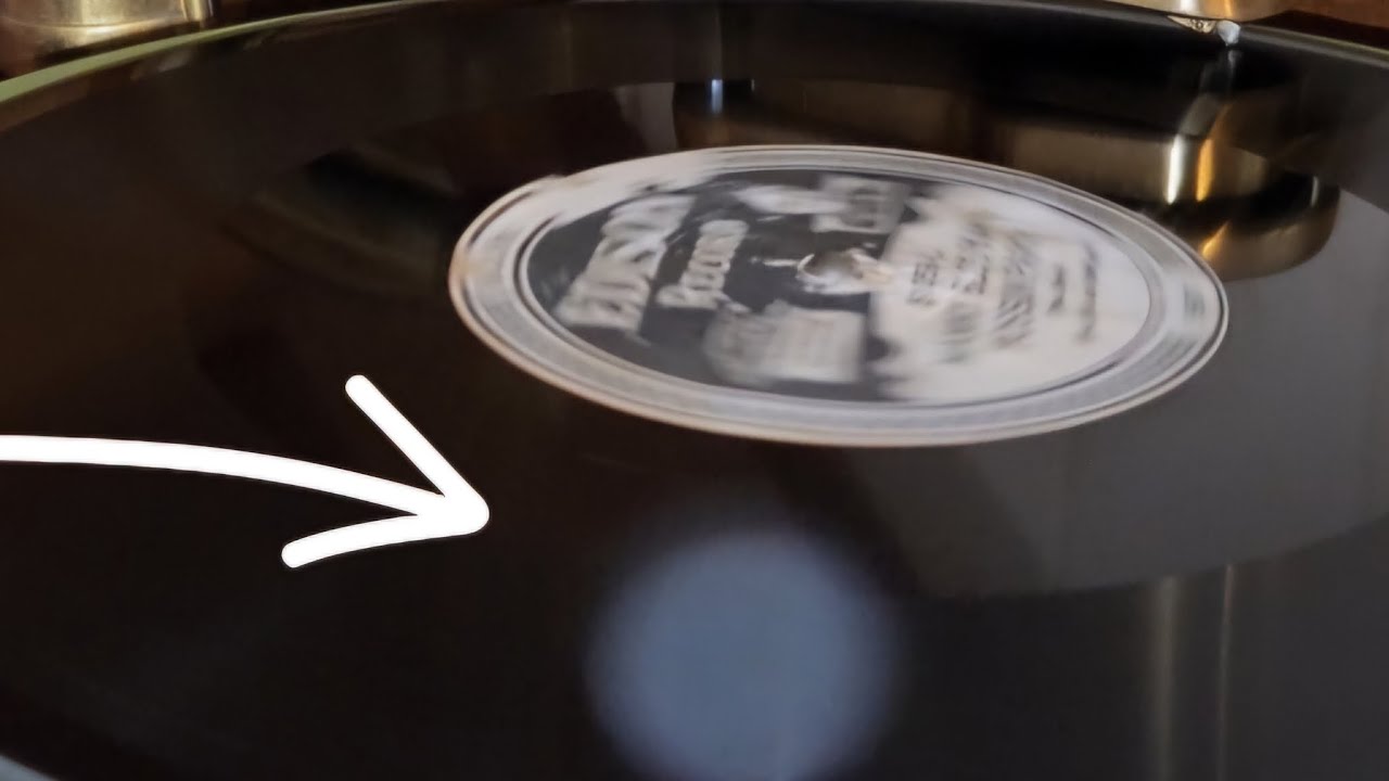 👻 Did I Catch A Ghostly Spirit Orb While Filming My Antique Haunted ...