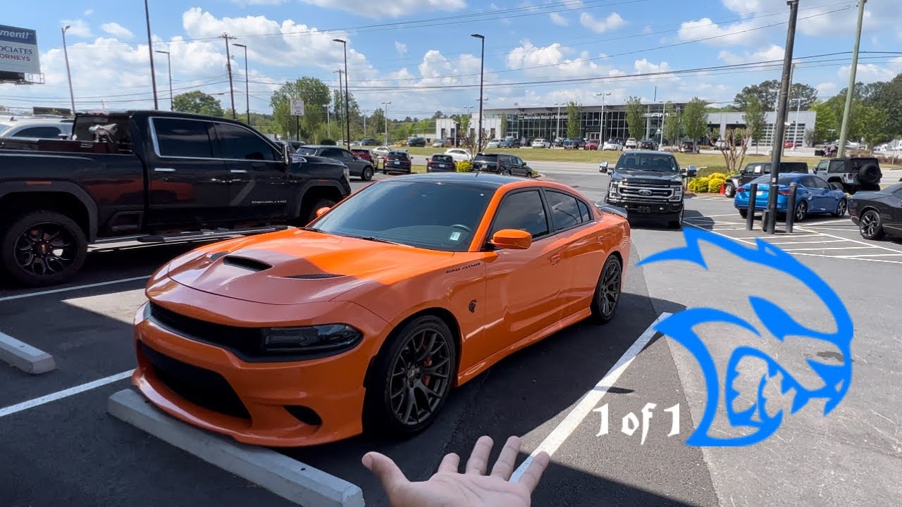I WENT CAR SHOPPING AND FOUND A 1 OF 1 HELLCAT (MUST WATCH) - YouTube