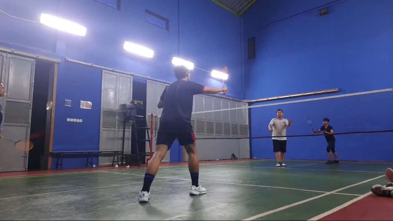 Fun Badminton Live Stream - YouTube