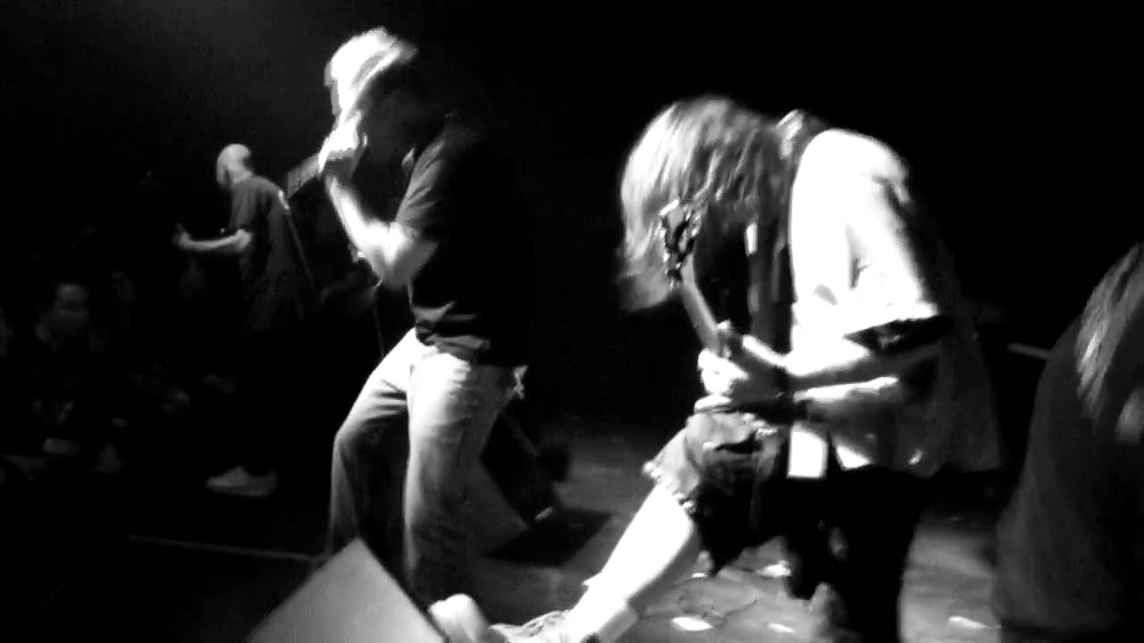 EXHORDER - "Desecrator" (OFFICIAL) - YouTube