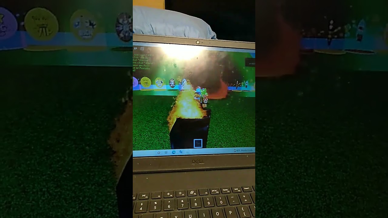 Exploding piano in roblox - YouTube