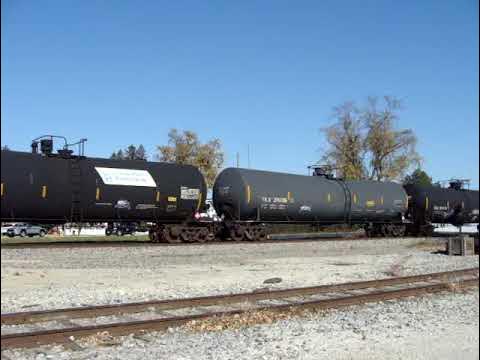 CP-647 thru Pewaukee, WI on 10-22-22 w/UP-6642 - CP-8829 - YouTube
