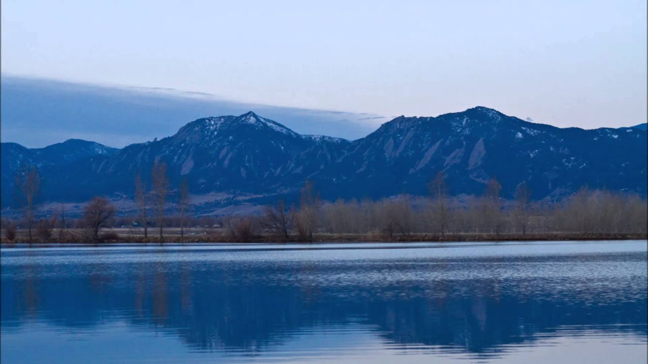 Flatirons Reflections Boulder Colorado Time Lapse Video - YouTube