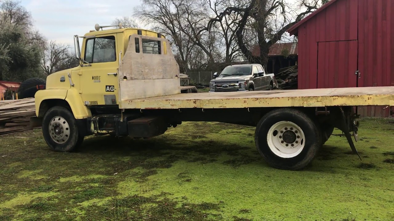 1985 FORD LN700 For Sale - YouTube