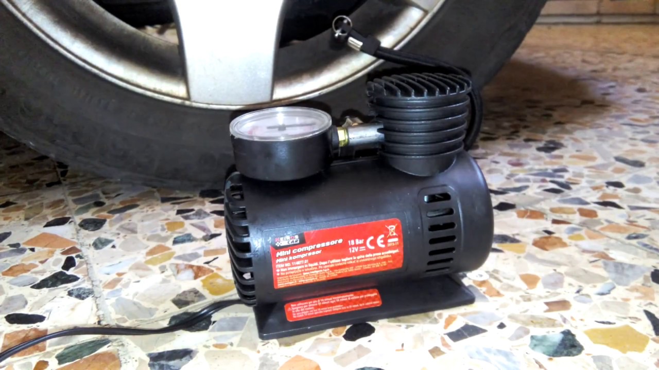 Prova mini compressore 12V pompa portatile auto, moto, bici - YouTube