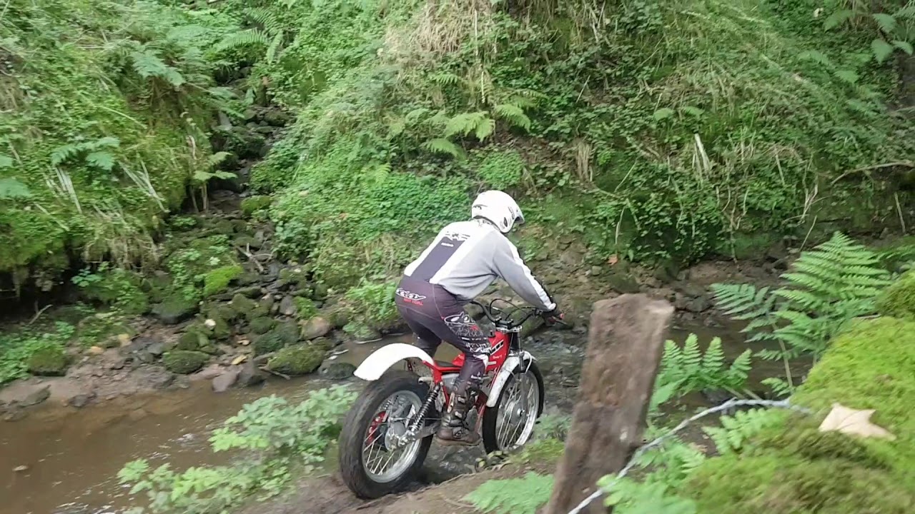 Mick Andrews rides the new chase ty 175 - YouTube