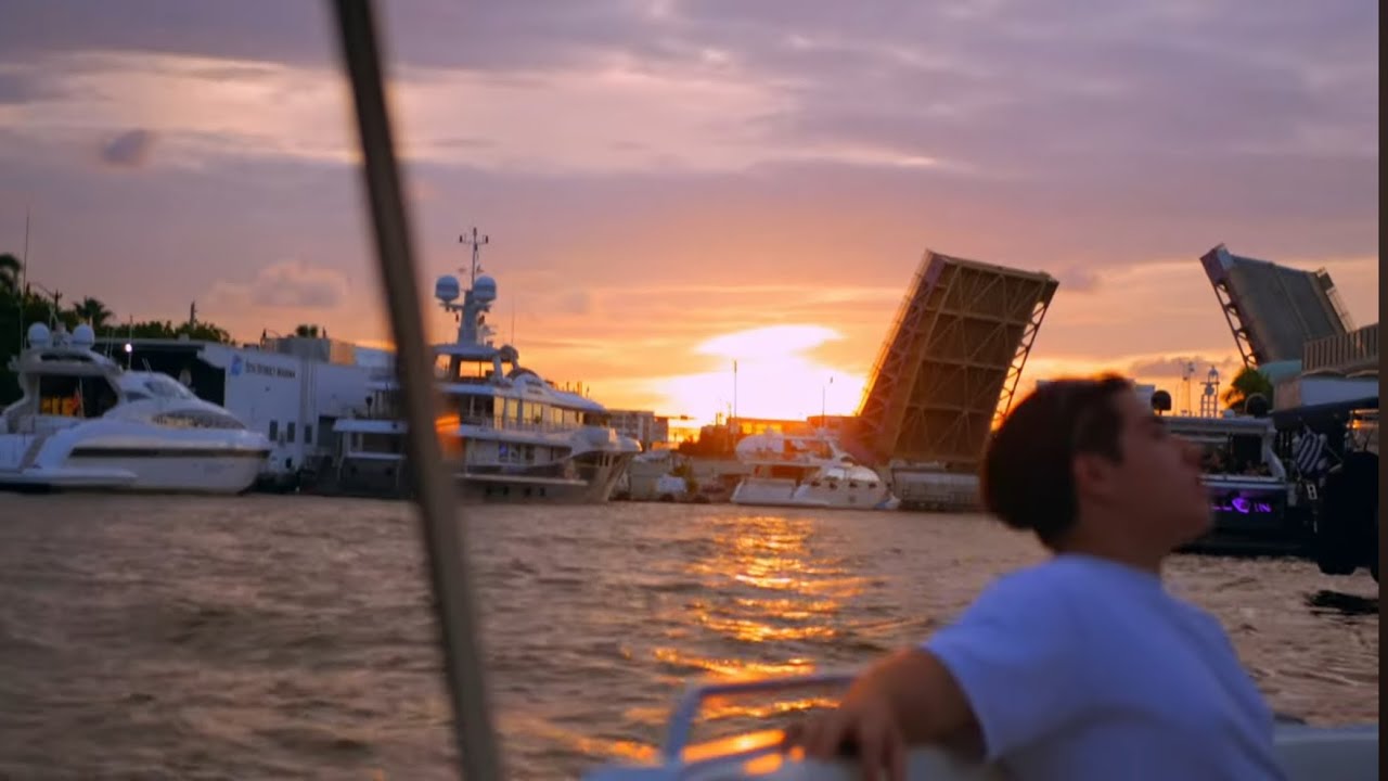 SOUTHLAKE - BRICKLE CASH (Official Video) - YouTube