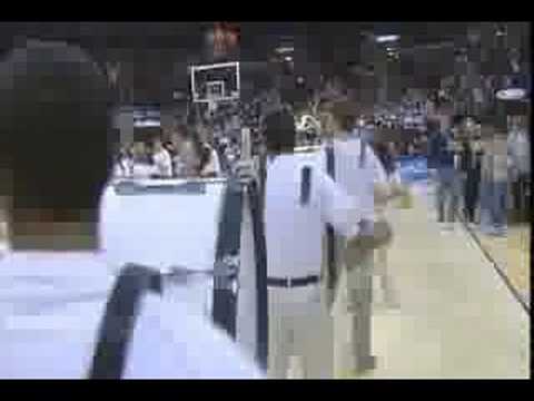 Solon Marching Band Performs at Cavaliers Halftime - YouTube