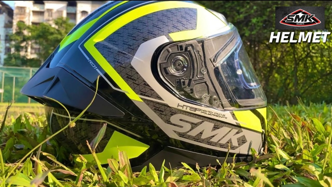 SMK TYPHOON RD1 HELMET - YouTube